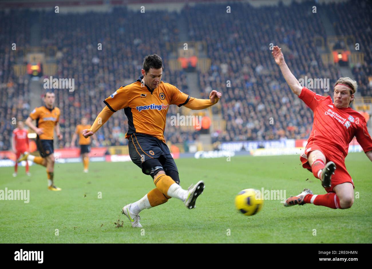 Christian poulsen premier league hi-res stock photography and images ...