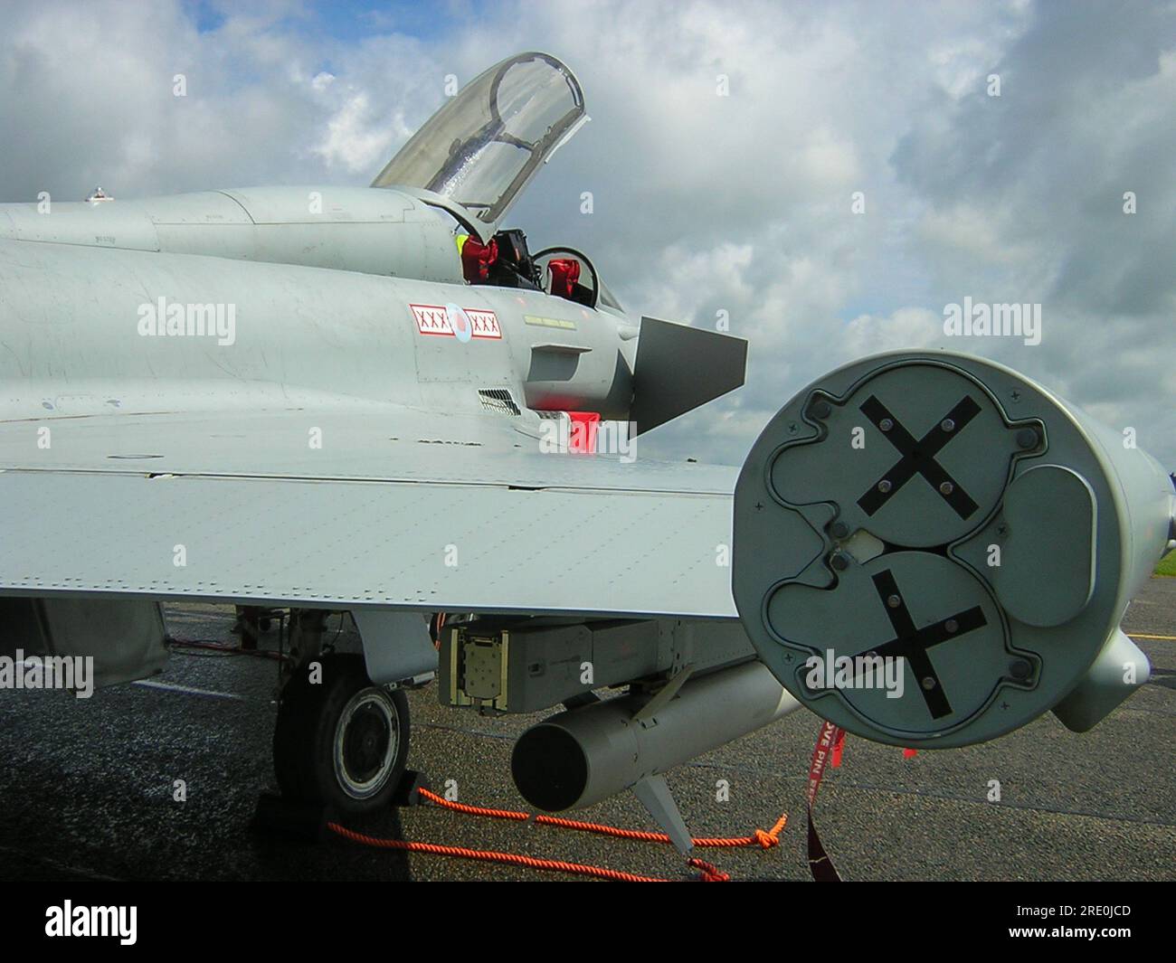Wingtip pod hi-res stock photography and images - Alamy