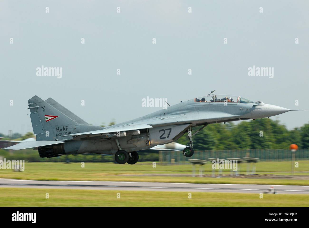 Mikoyan gurevich mig 29ub hi-res stock photography and images - Alamy