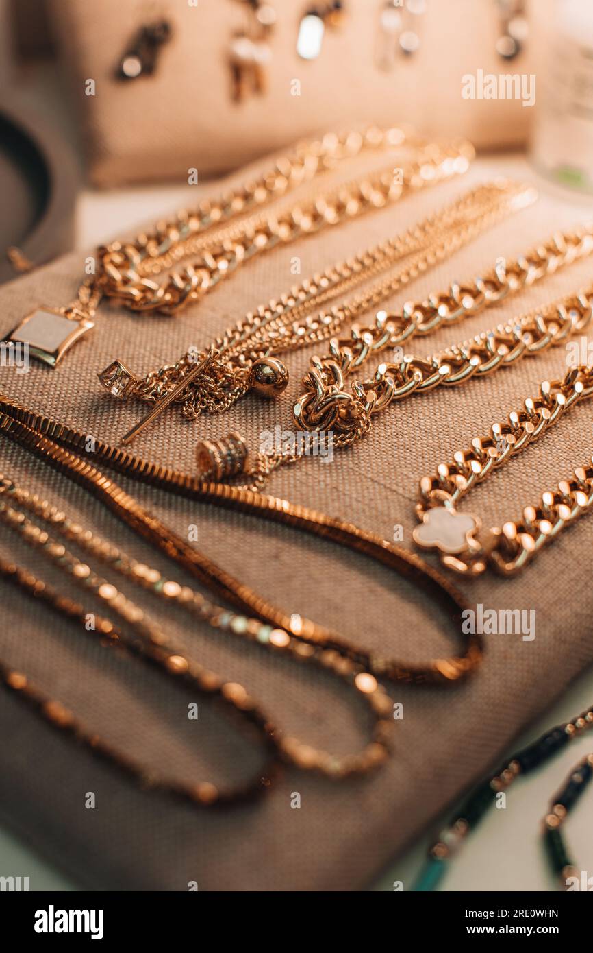 Jewellery display stand hi-res stock photography and images - Alamy