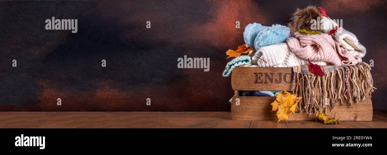 Cozy jackets hi-res stock photography and images - Alamy