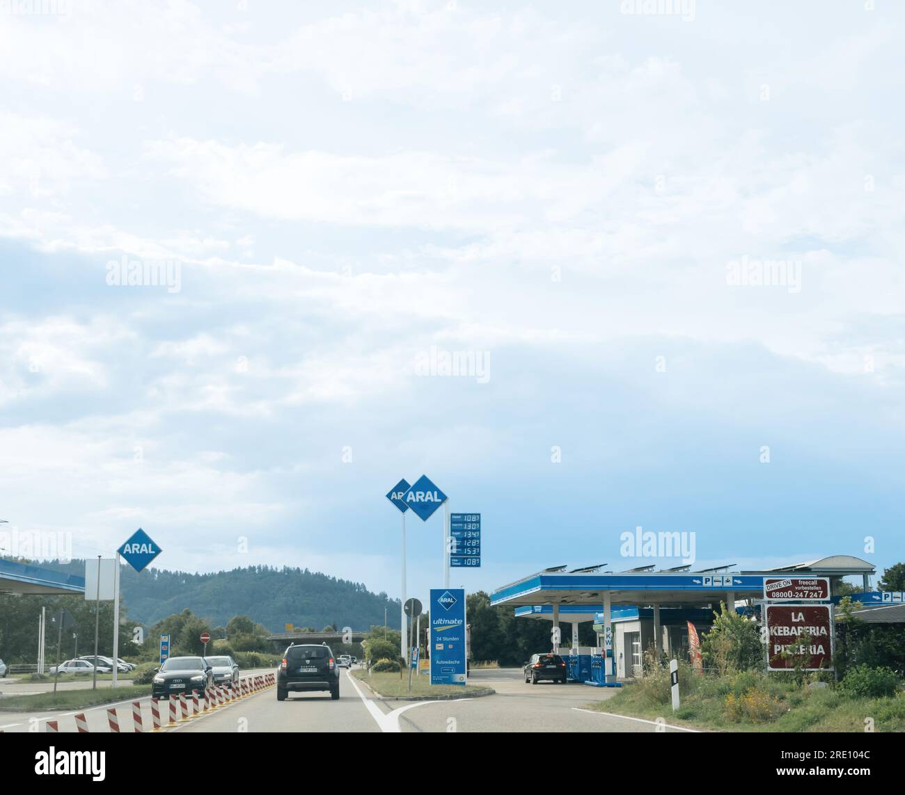 Aral gas station sign hi-res stock photography and images - Alamy