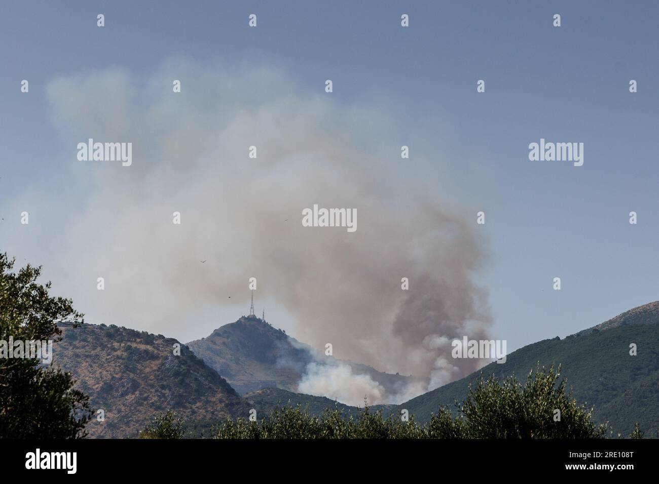 2023 wildfires hi-res stock photography and images - Alamy