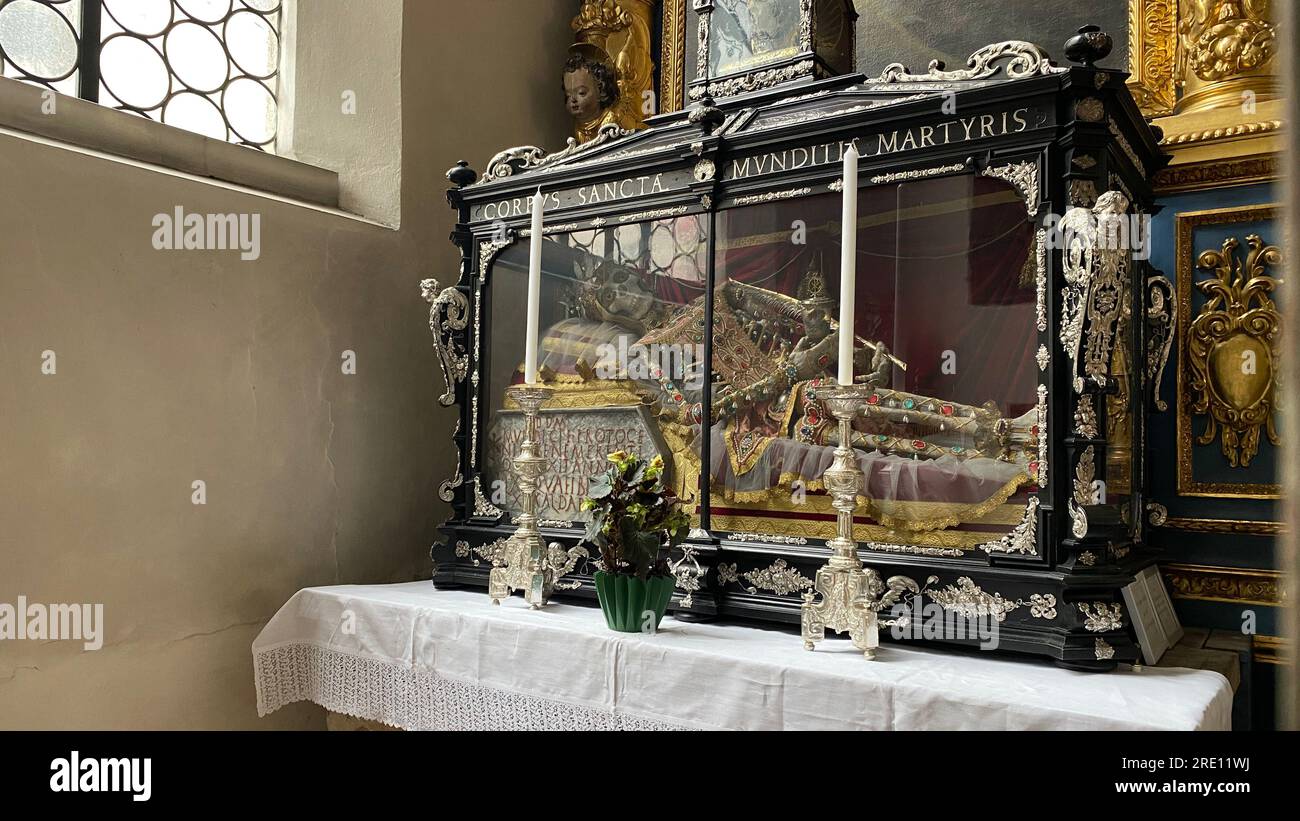 Relics of Munditia in St. Peter's Church in Munich Stock Photo - Alamy
