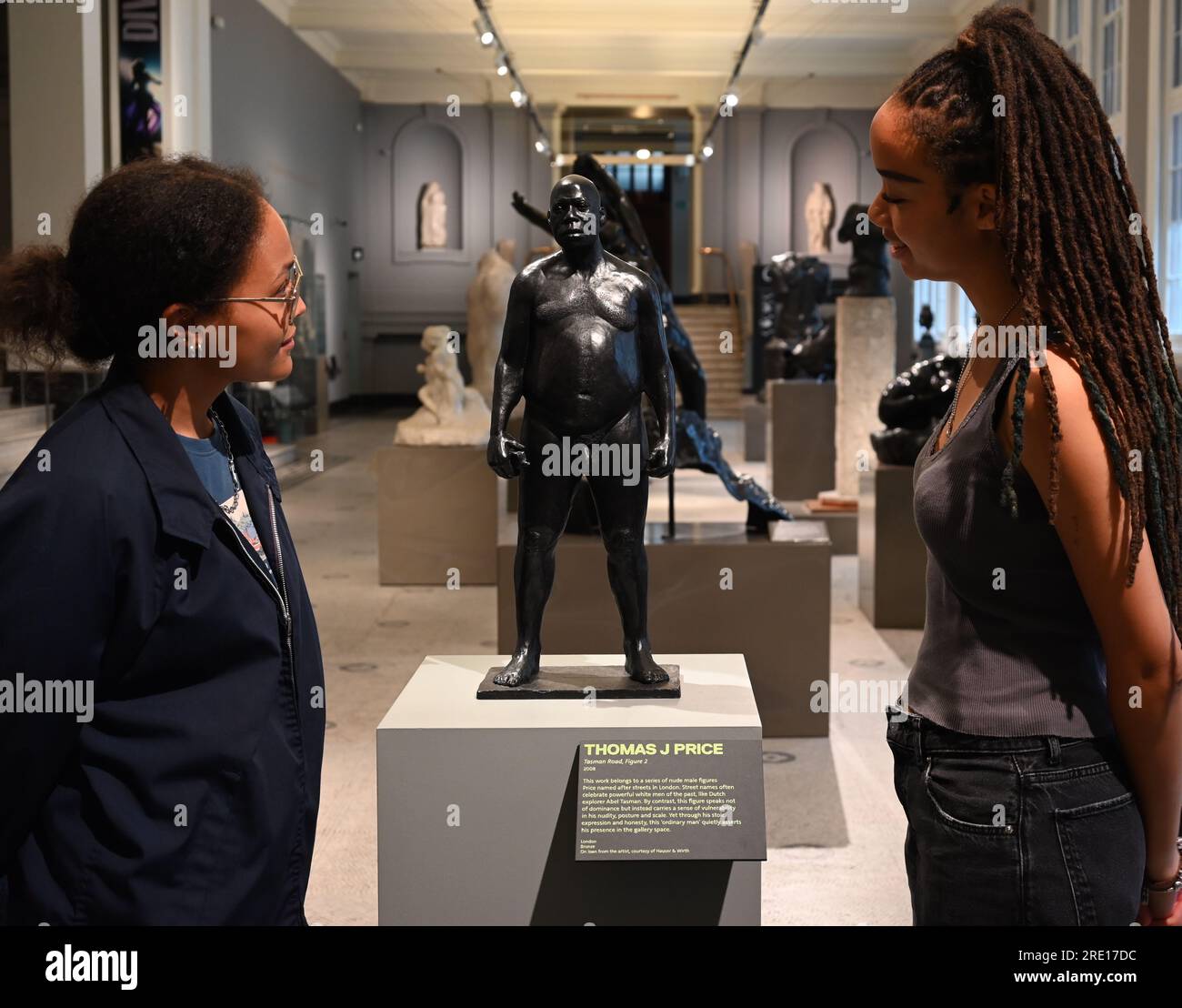 This new free display will see these ideas in dialogue with objects ...