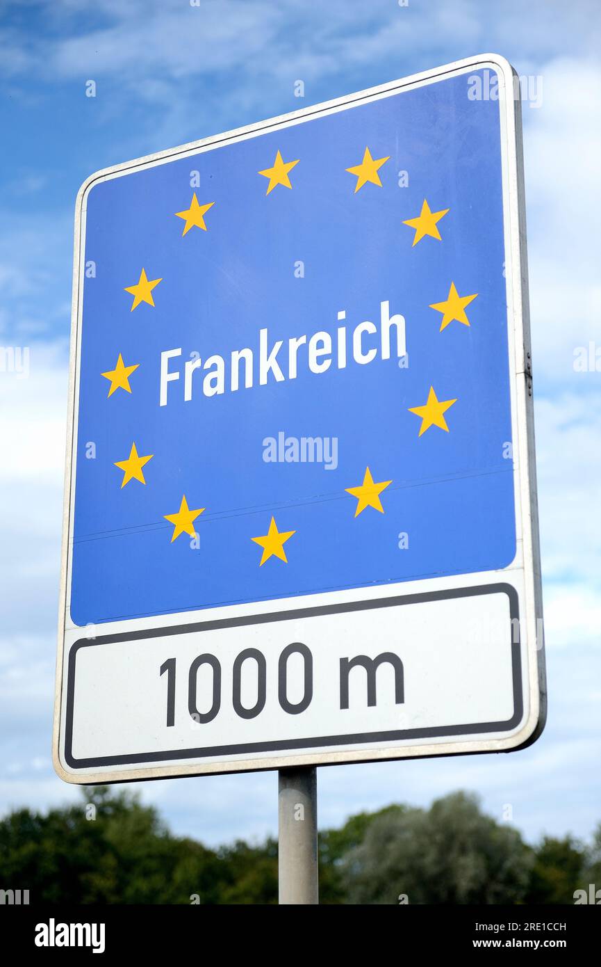 Rhe circle hi-res stock photography and images - Alamy