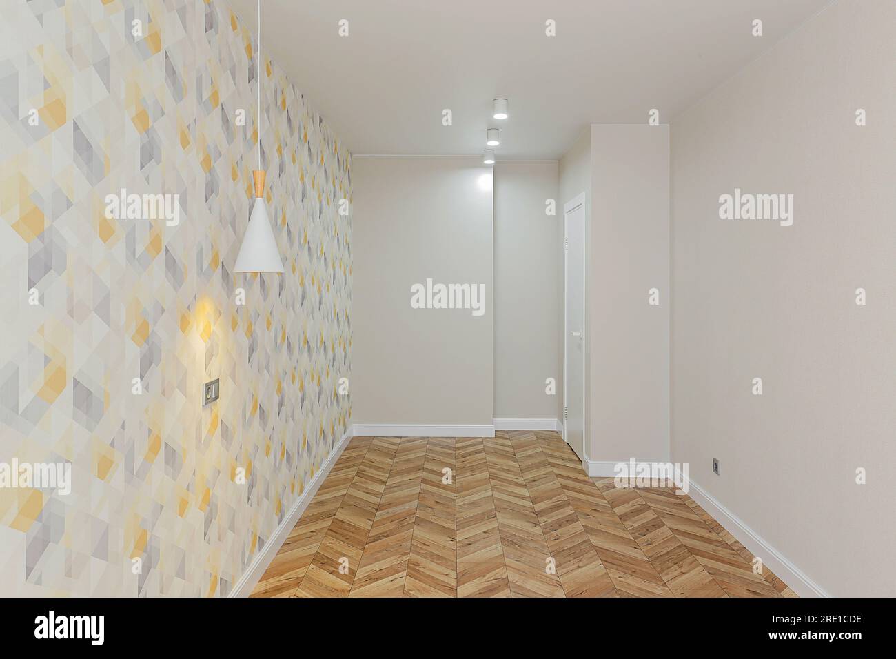 Empty room apartment interior hi-res stock photography and images - Alamy