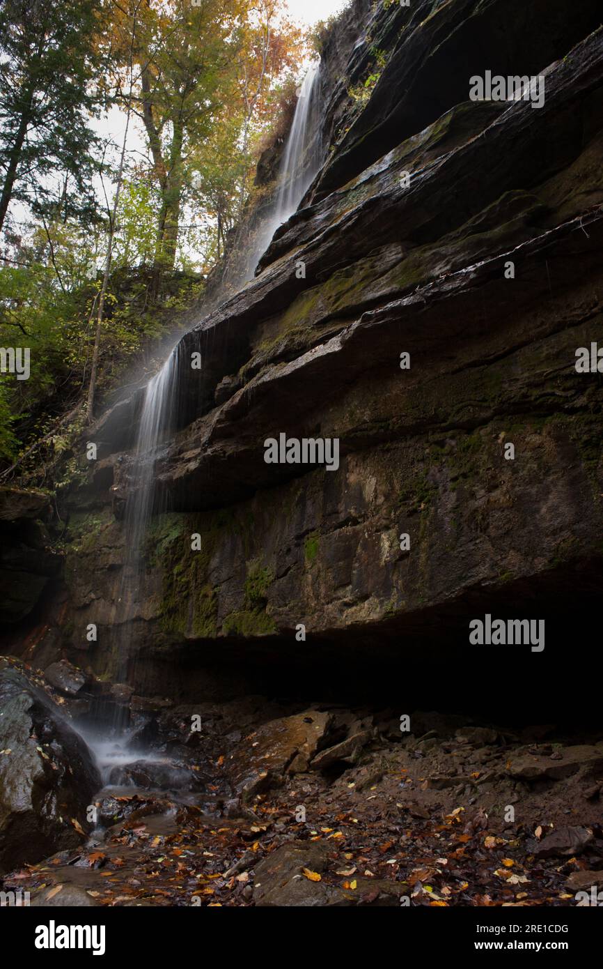 Alpha pass falls hi-res stock photography and images - Alamy