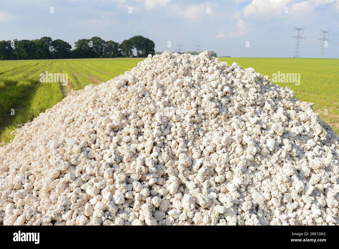 Soil enriching agents hi-res stock photography and images - Alamy