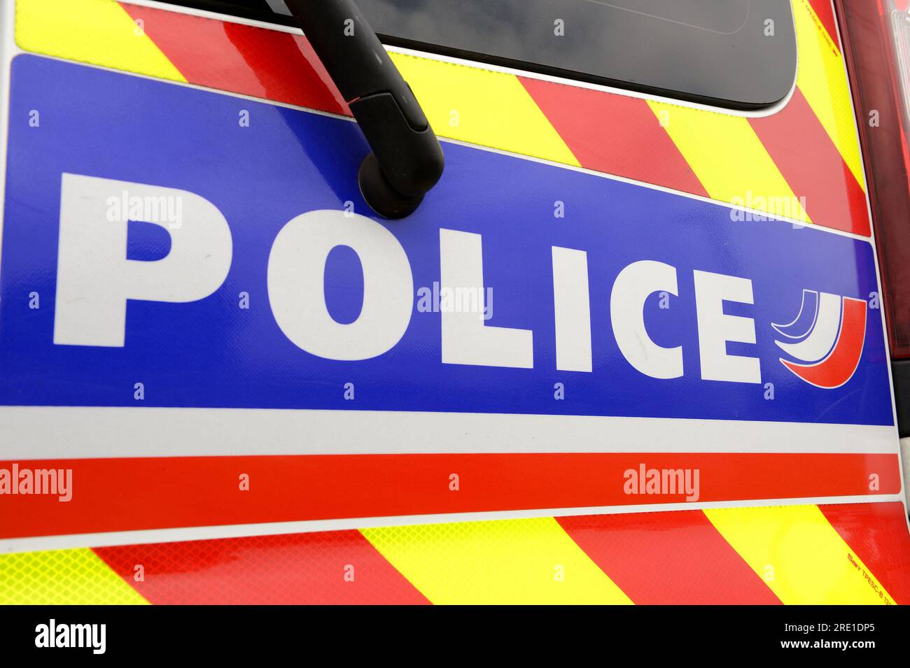 “Police Nationale” logo on a police vehicle Stock Photo - Alamy