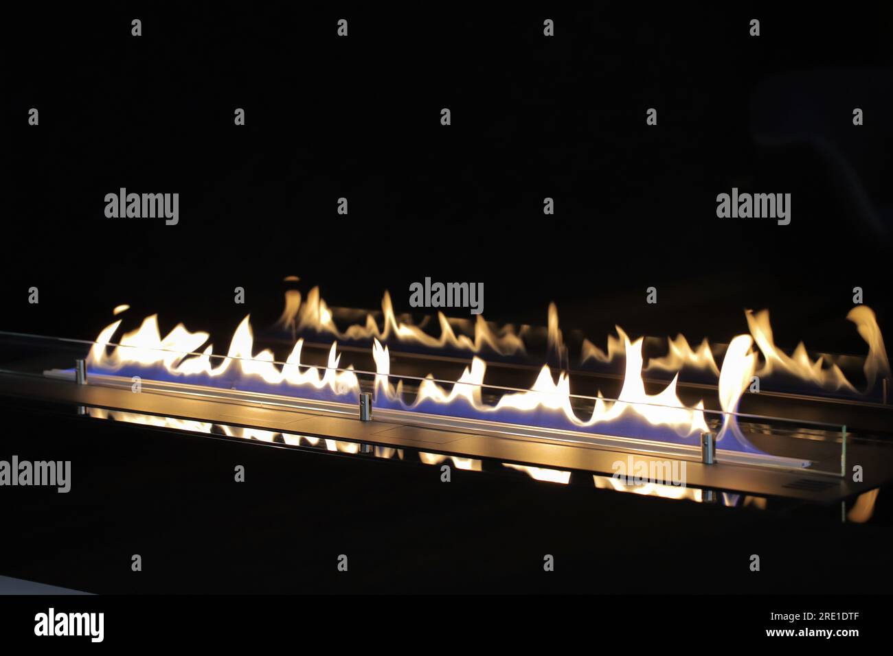 Ethanol burning hi-res stock photography and images - Alamy