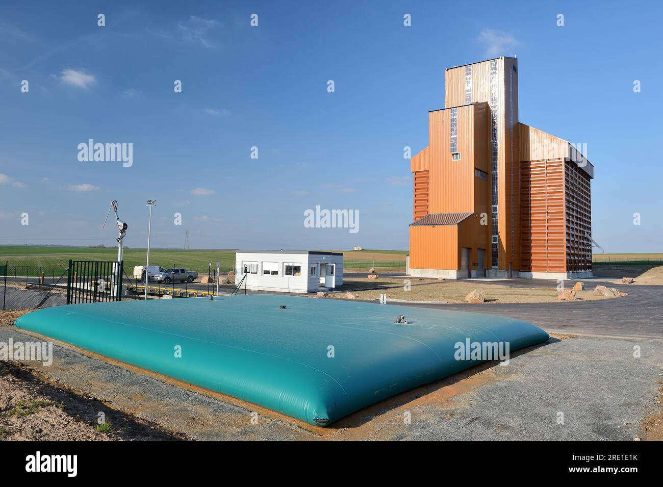 Bladder tank for fire protection, pillow tank and grain silo on the ...