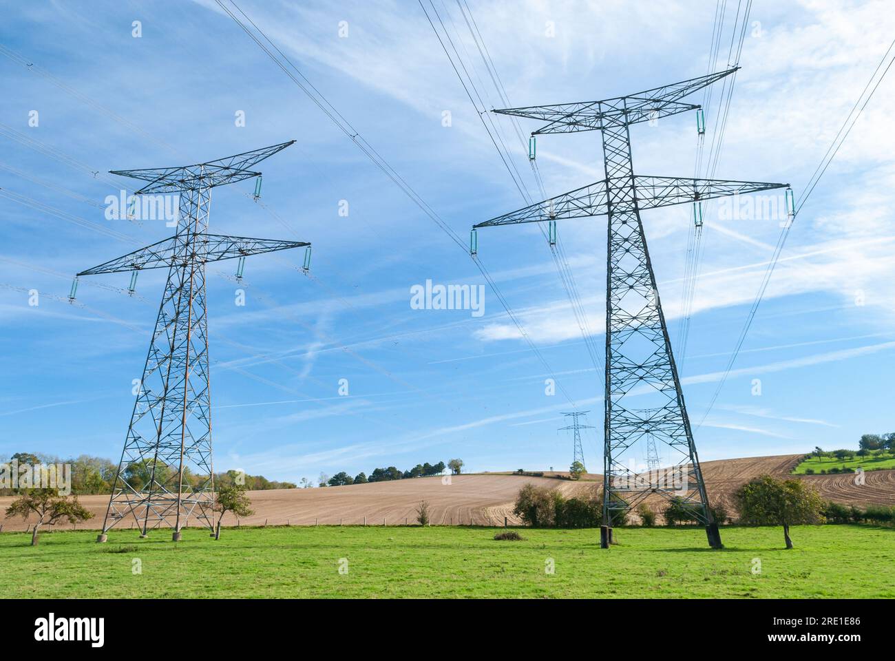 Transmission tower, high voltage electrical power line in the countryside Stock Photo - Alamy