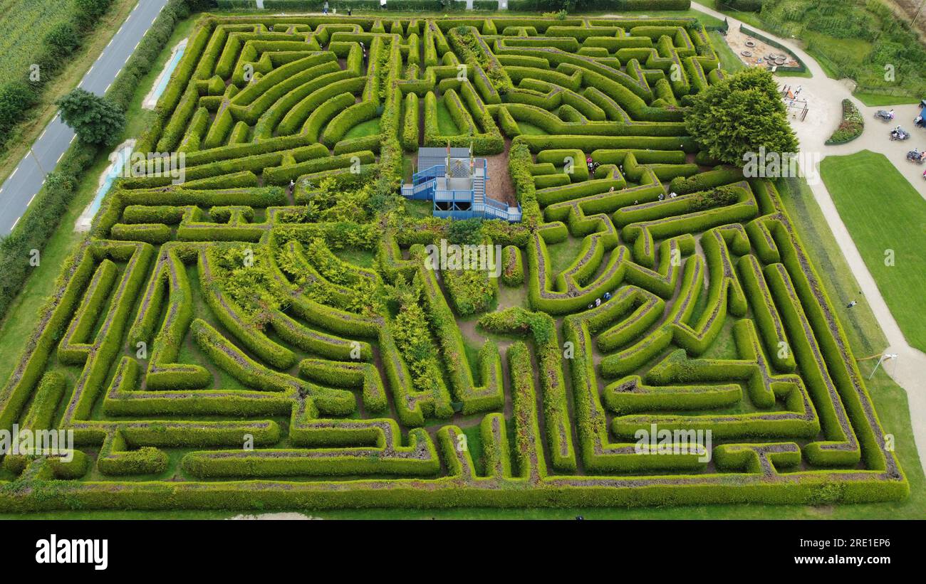 Kildare maze hi-res stock photography and images - Alamy