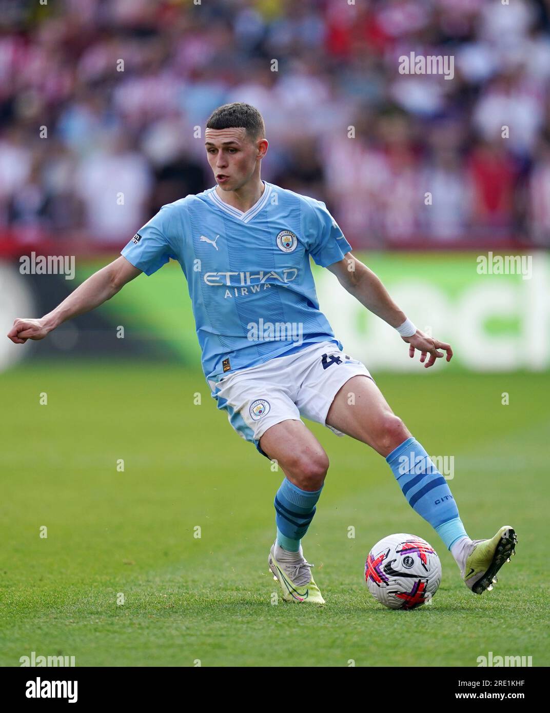 Manchester city phil foden brentford hi-res stock photography and ...