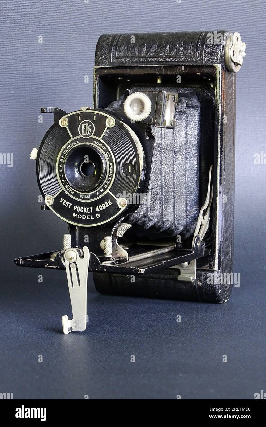 Classic camera love hi-res stock photography and images - Alamy