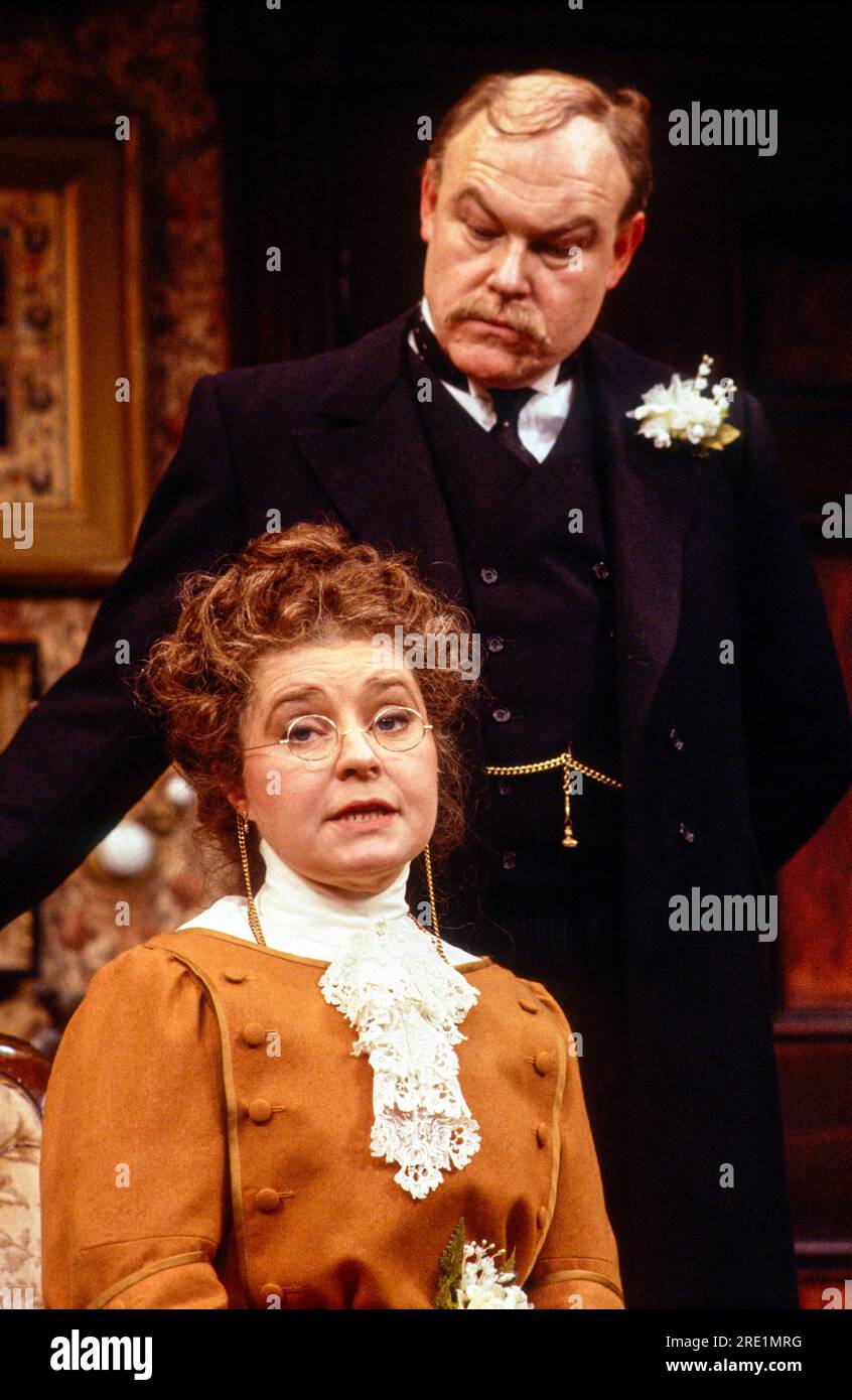 Prunella scales timothy west 1986 hi-res stock photography and images ...