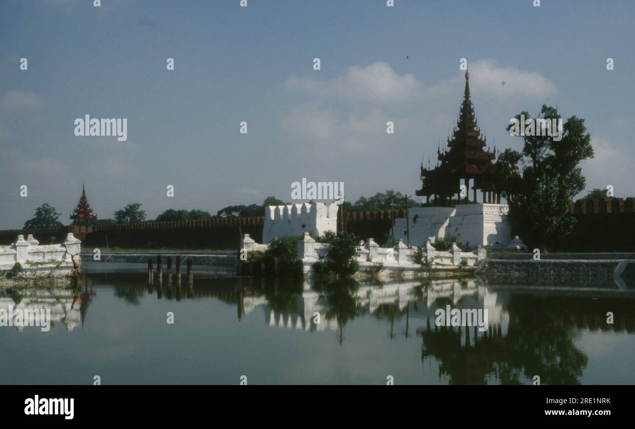 Images from Burma, (Myanmar) and Thailand from 1995. Including Rangoon ...