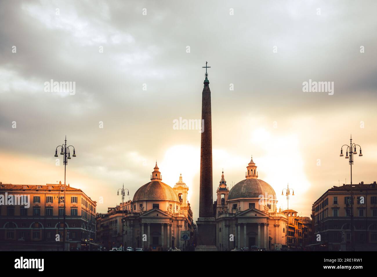 Vatican city night scenery hi-res stock photography and images - Alamy