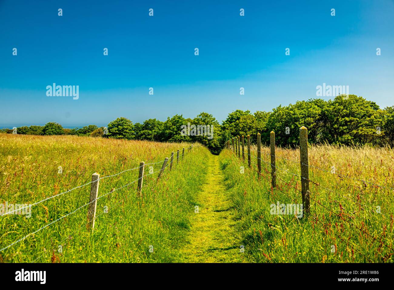 Etretat en normandie hi-res stock photography and images - Alamy