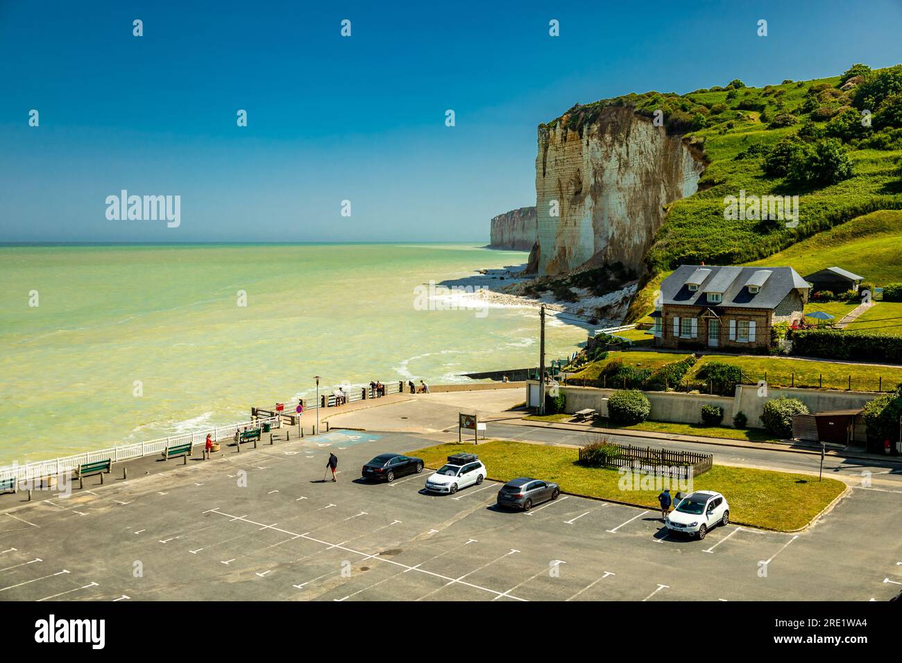 Beautiful discovery tour through the unique Normandy countryside ...