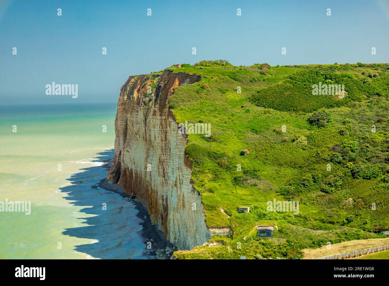 Etretat en normandie hi-res stock photography and images - Alamy
