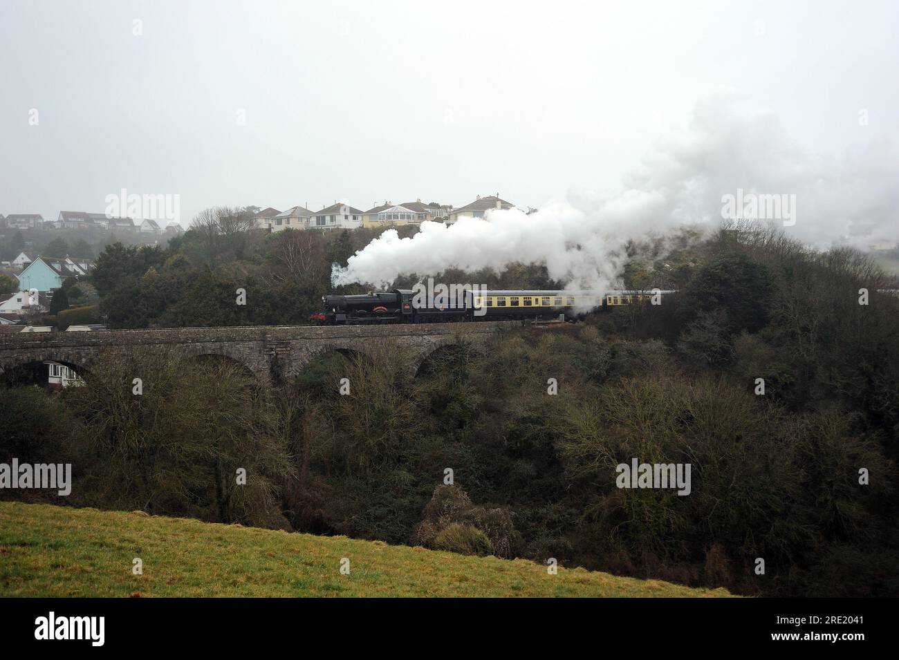 "Lydham Manor" (running as class pioneer 7800 "Torquay Manor") at ...