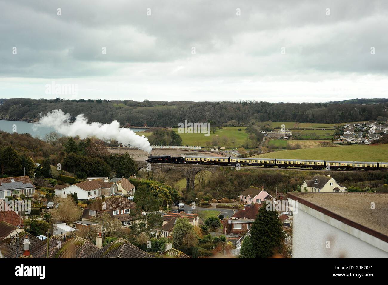 "Lydham Manor" (running as class pioneer 7800 "Torquay Manor") on ...