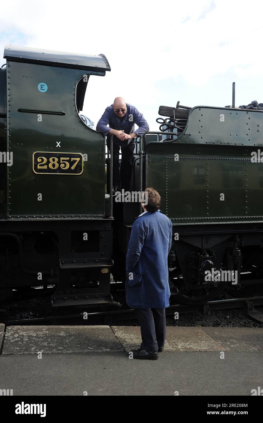 Kidderminster railway station hi-res stock photography and images - Alamy