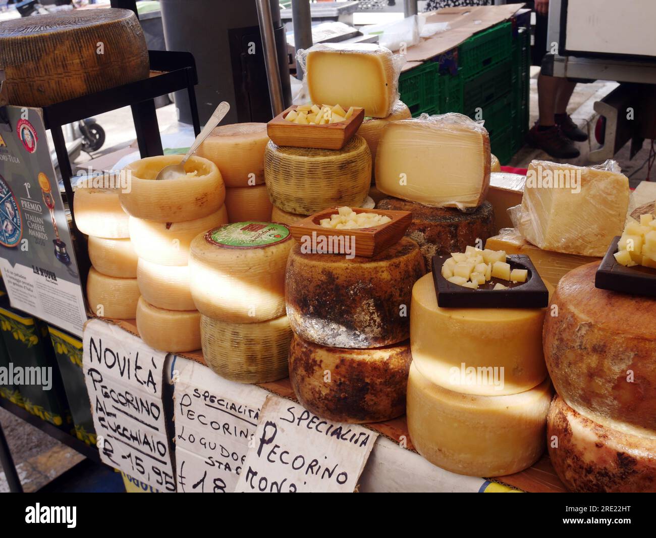 Street market in Palau, Sardinia, Italy Stock Photo - Alamy