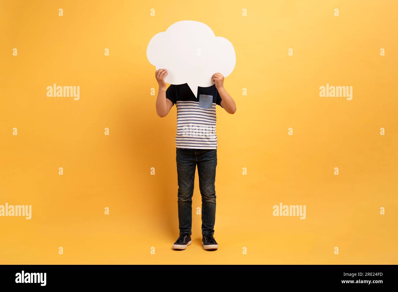 Boy talking head for speech bubble hi-res stock photography and images ...
