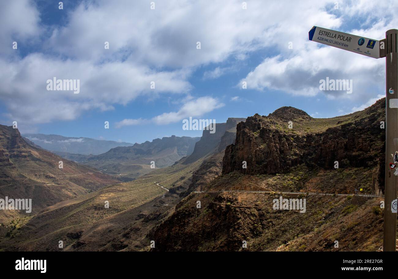 Vista panorámica desde el mirador astronómico de La Degollada de las ...