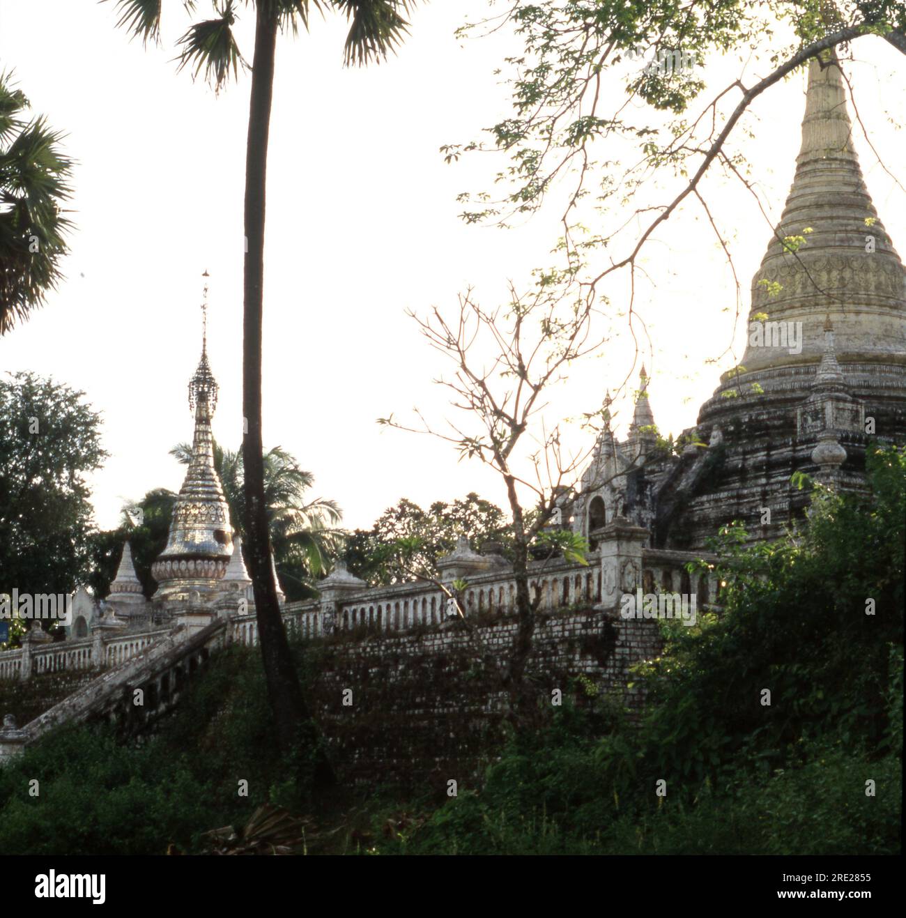 Burma 1995 hi-res stock photography and images - Alamy