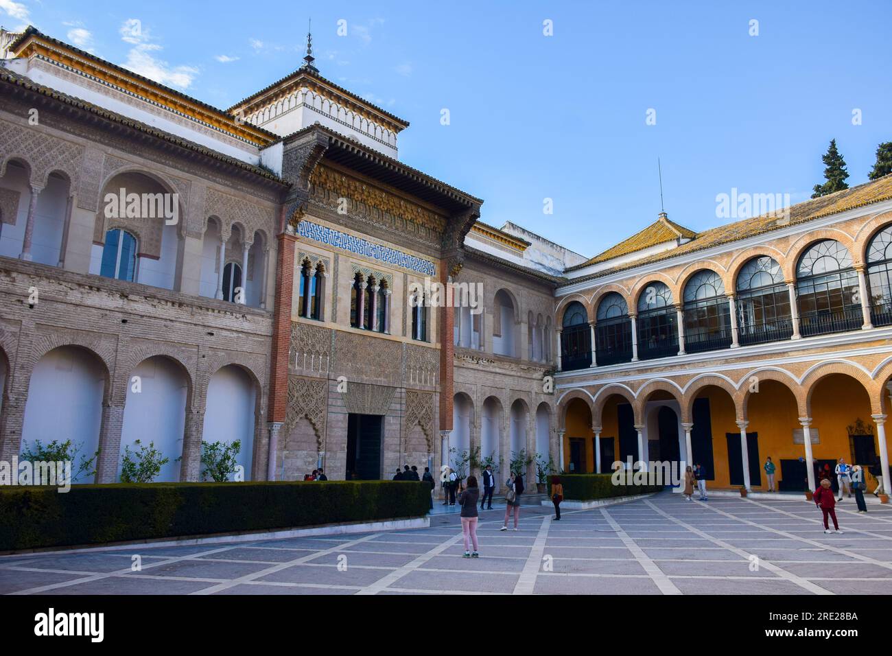 Colorful building seville hi-res stock photography and images - Alamy