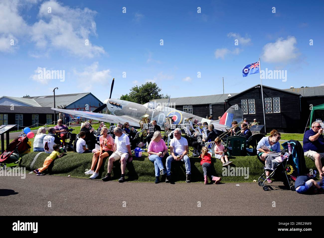 Montrose air station hi-res stock photography and images - Alamy