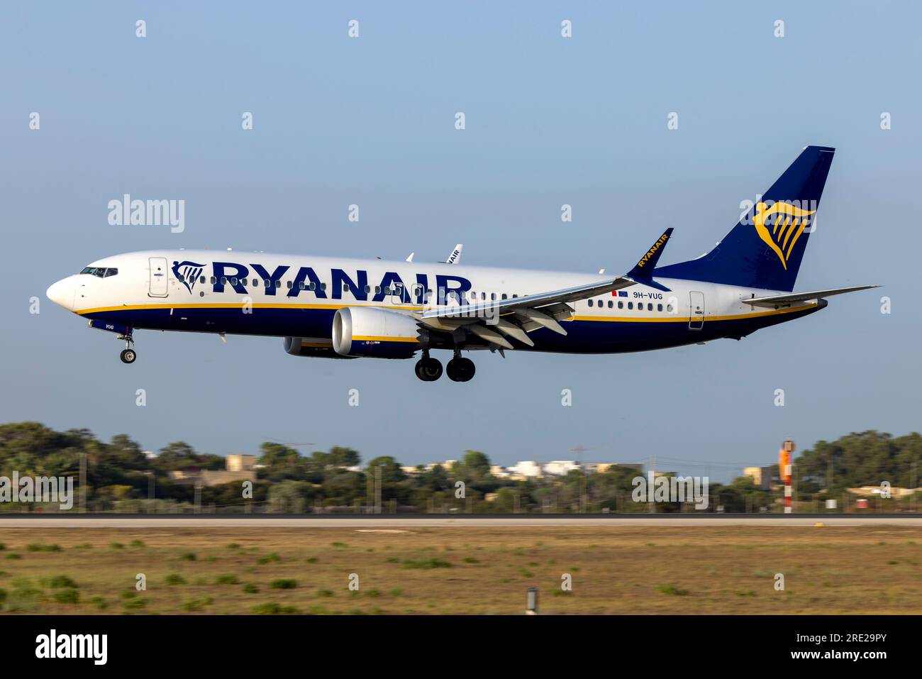 Boeing 737 max fuselage hi-res stock photography and images - Alamy