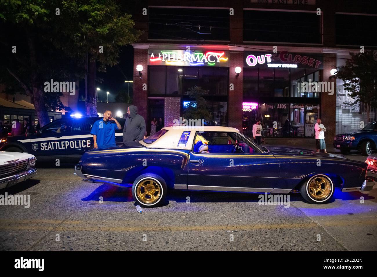 Lowrider hydraulics hi-res stock photography and images - Alamy