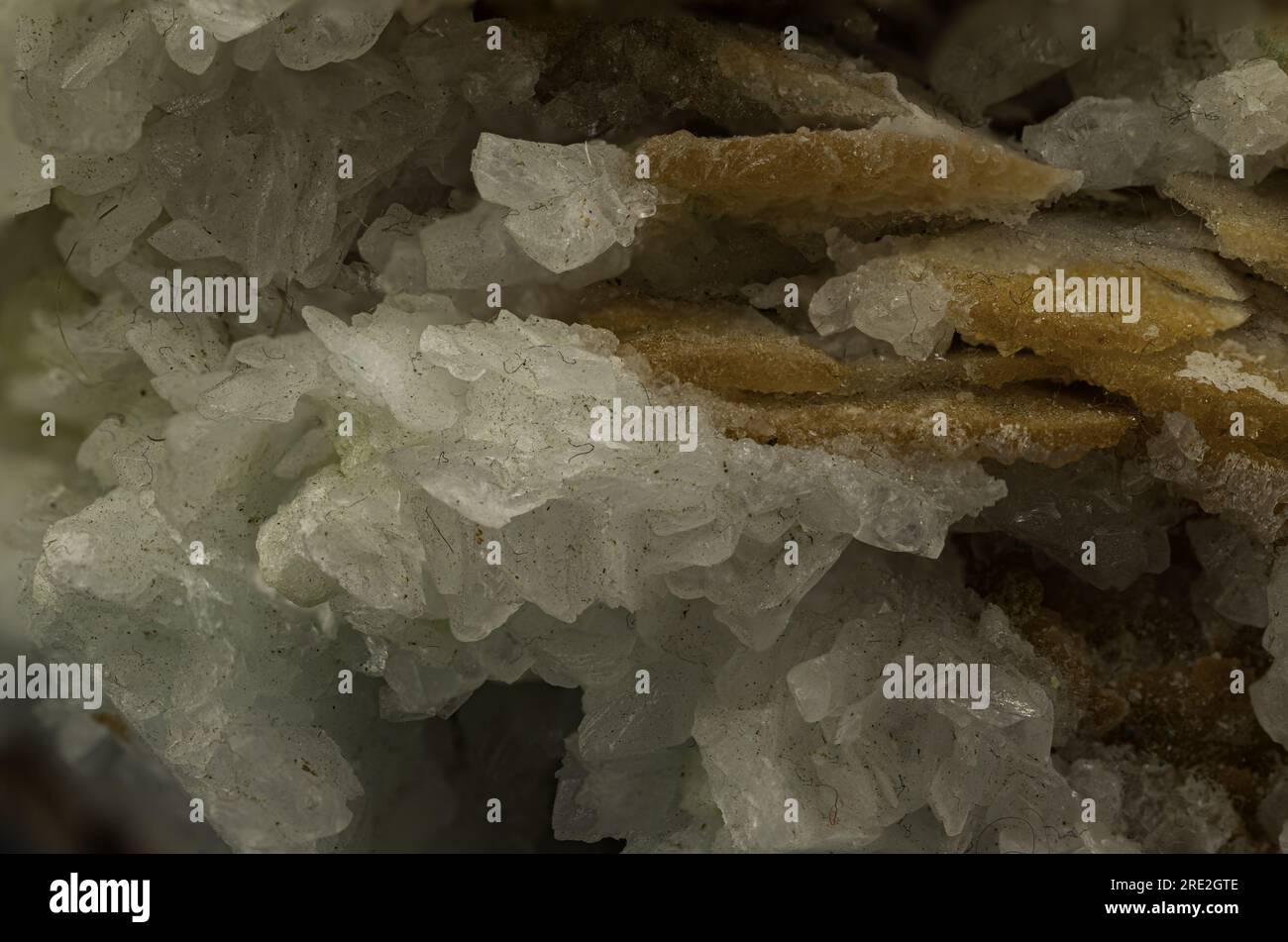 Baryte cluster hi-res stock photography and images - Alamy