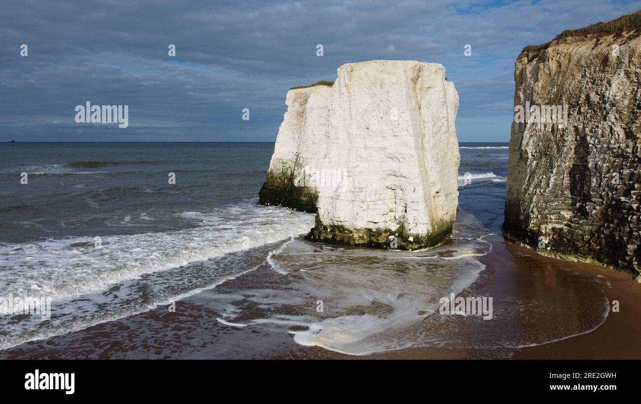 Botany Bay, Kingsgate, UK; White cliffs and high tide at Botany Bay ...