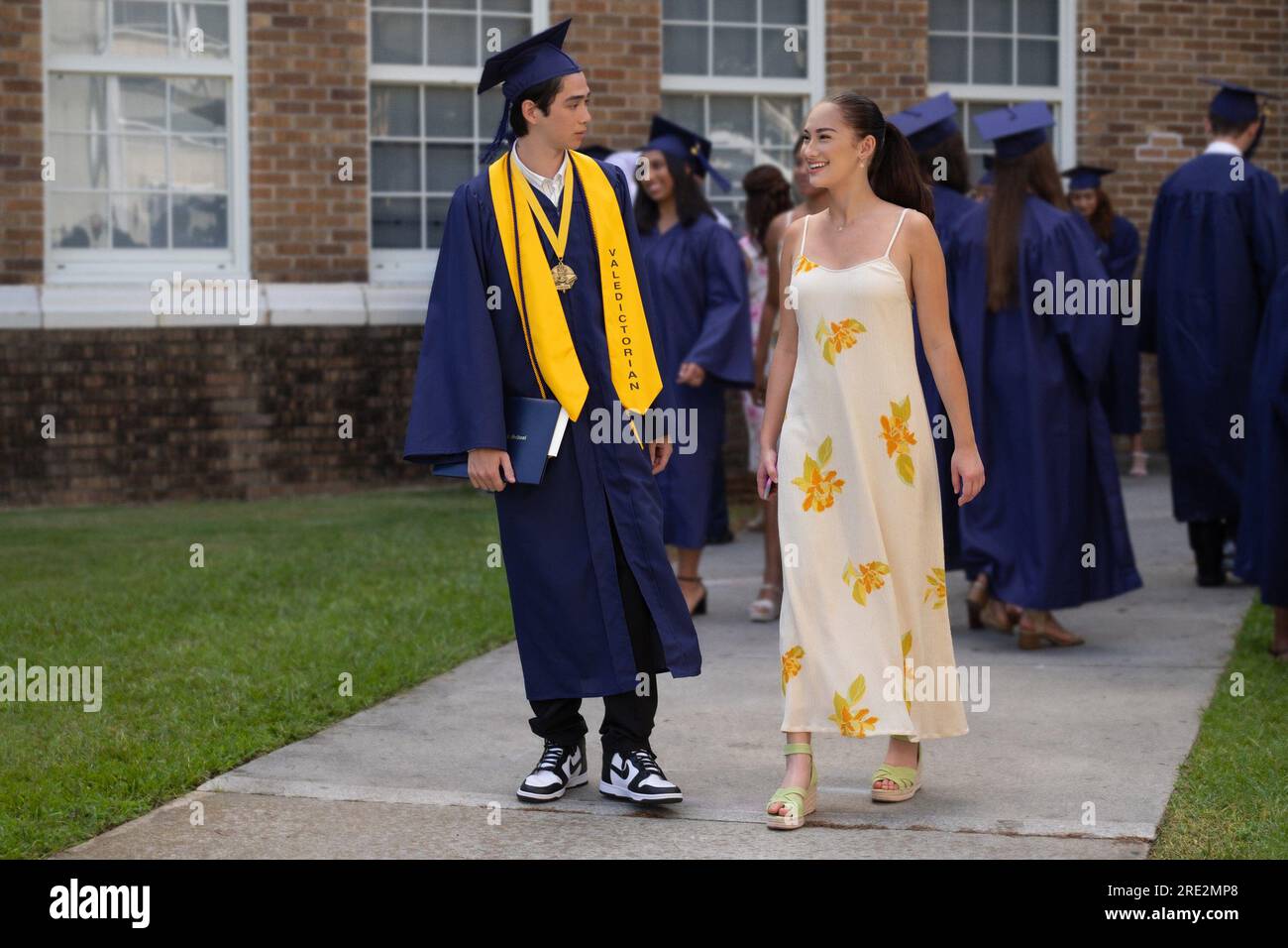 THE SUMMER I TURNED PRETTY, from left: Sean Kaufman, Lola Tung, Love ...