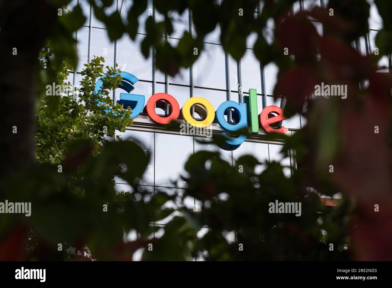 Seattle, USA. 20th July, 2023. Google HQ in South Lake Union Stock ...