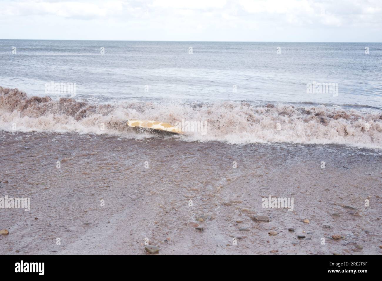 Capsized canoe hi-res stock photography and images - Alamy