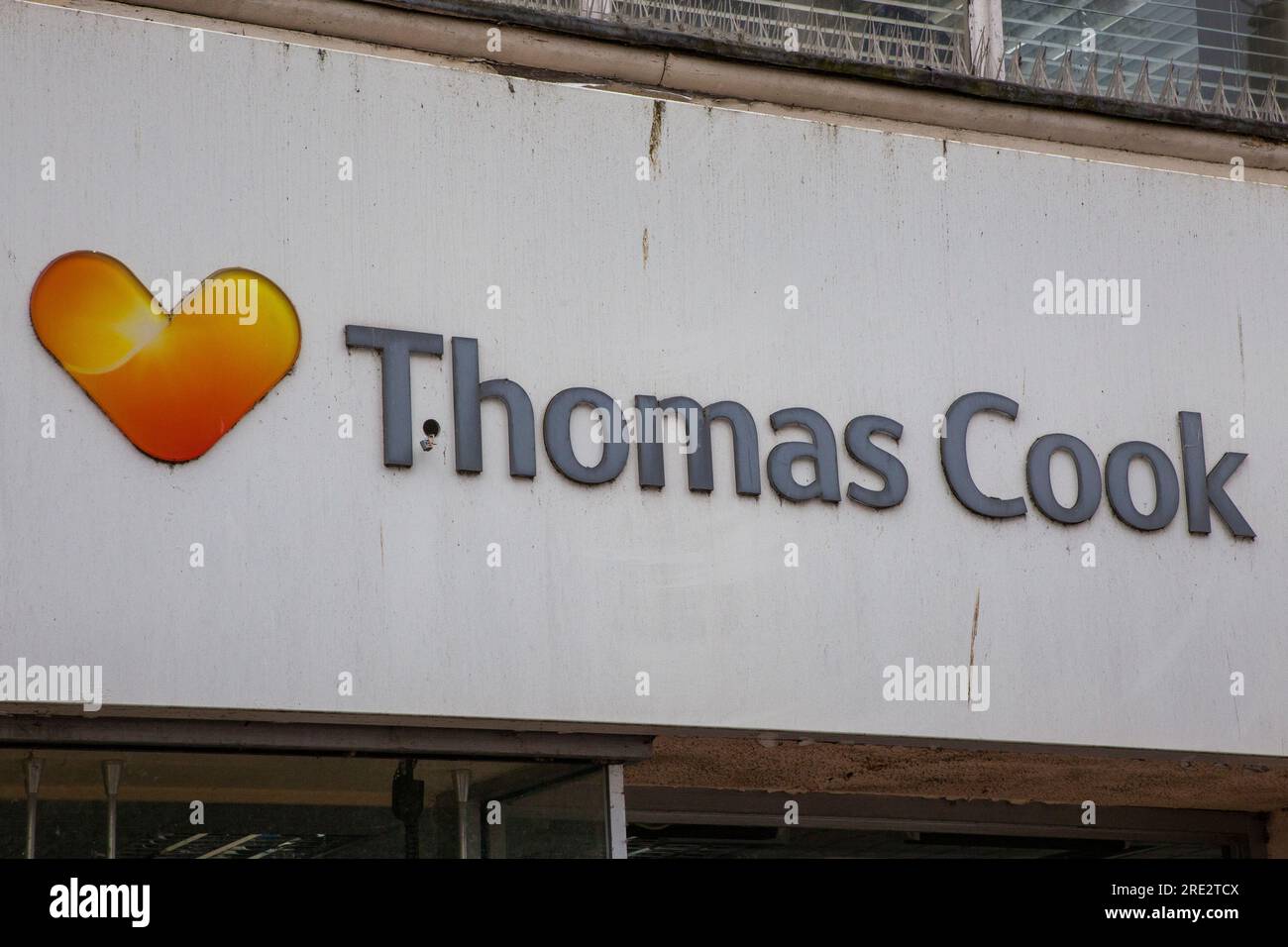 Thomas cook logo sign hi-res stock photography and images - Alamy