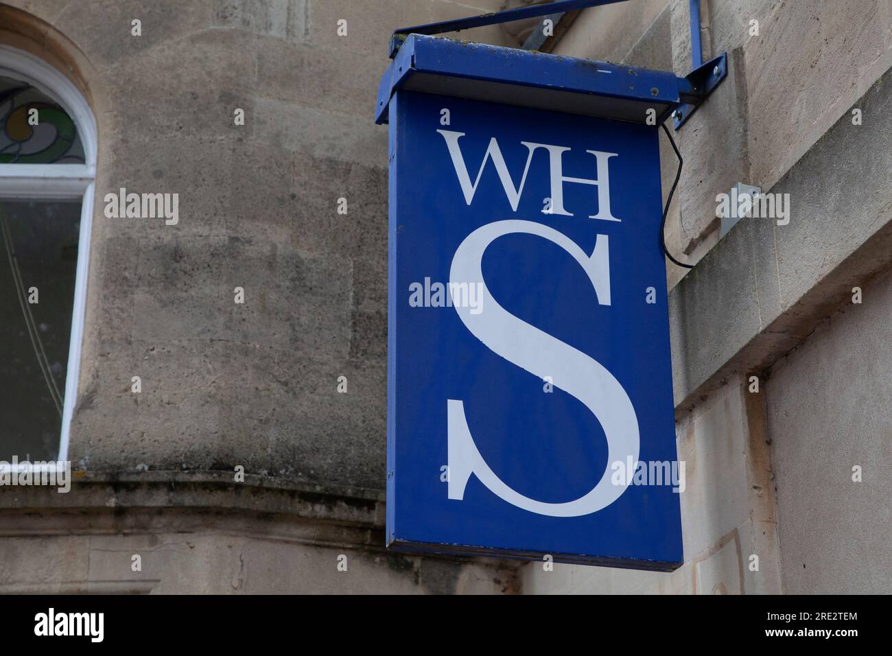 WH Smith sign in Trowbridge, Whiltshire Stock Photo - Alamy