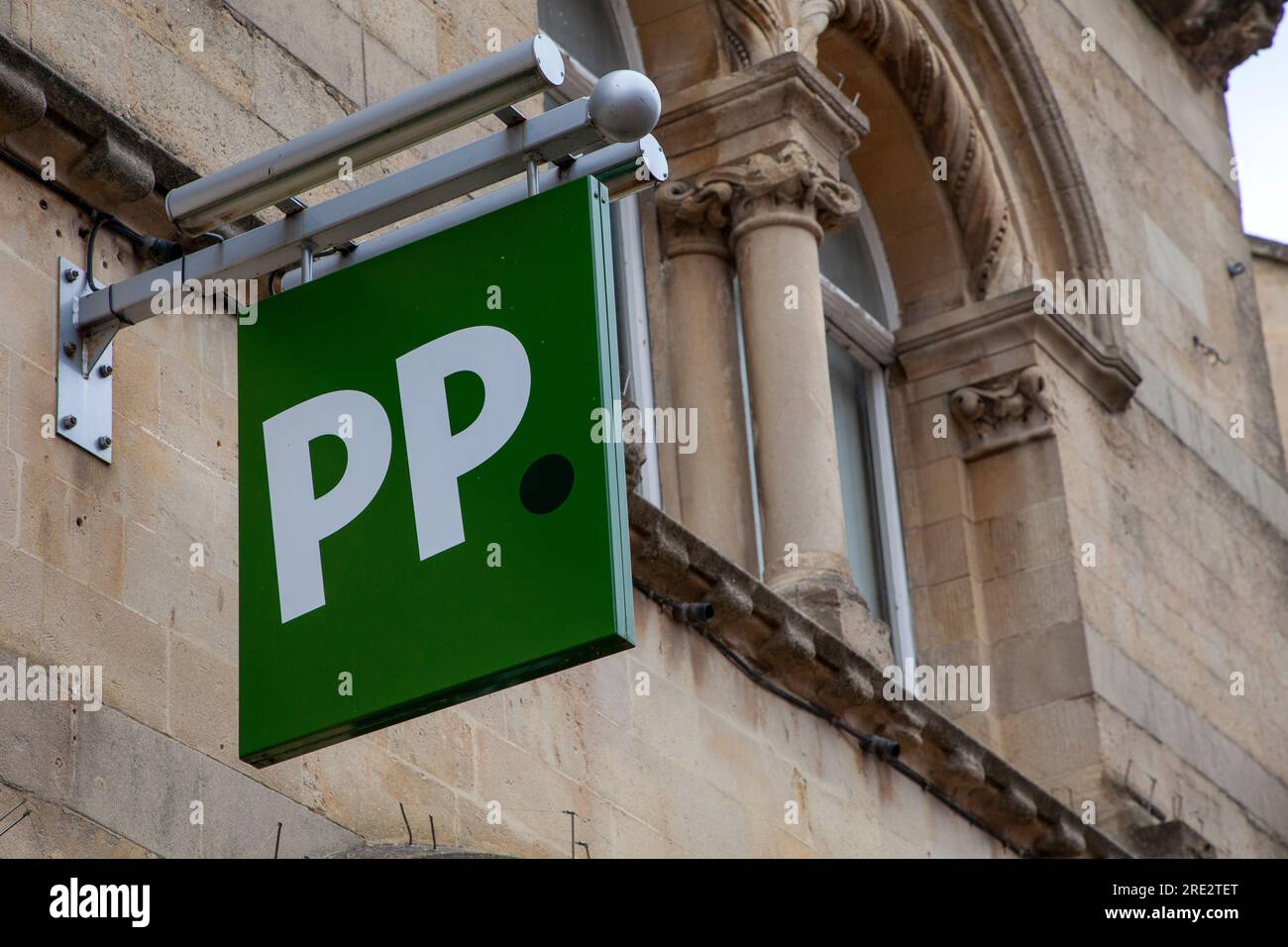 Power sign hi-res stock photography and images - Alamy