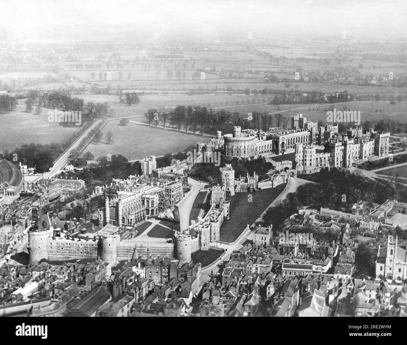 An aerial view of windsor castle hi-res stock photography and images ...