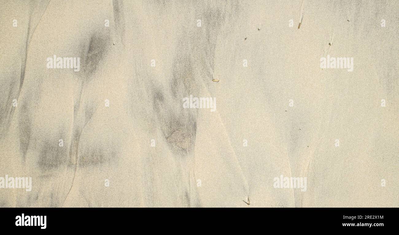 Sandy beach ambiance hi-res stock photography and images - Alamy