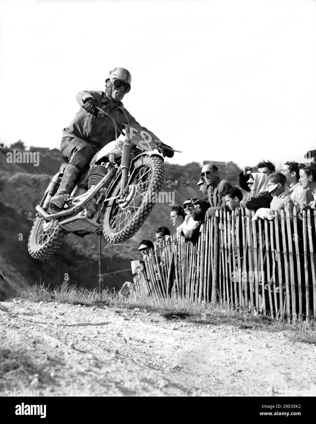 Paris, France: September 10, 1953. Henri Frantz's machine goes airborne ... Paris, France: September 10, 1953. Henri Frantz's machine goes airborne ...