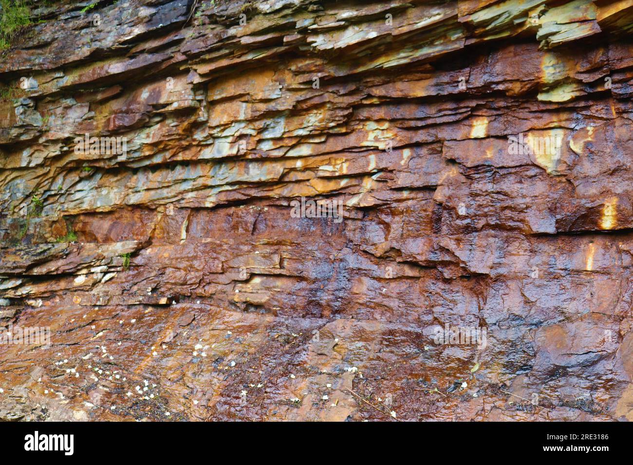Colored debris hi-res stock photography and images - Alamy