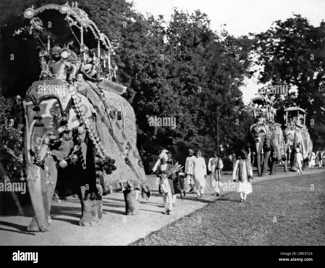 Potentates hi-res stock photography and images - Alamy